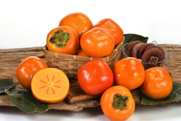 Can You Eat Persimmon Peel ? Here's What We Know - Foodiosity