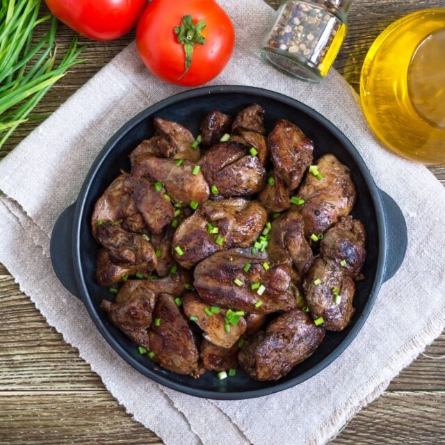 Why Is Chicken Liver Green ? It's Easily Fixable - Foodiosity