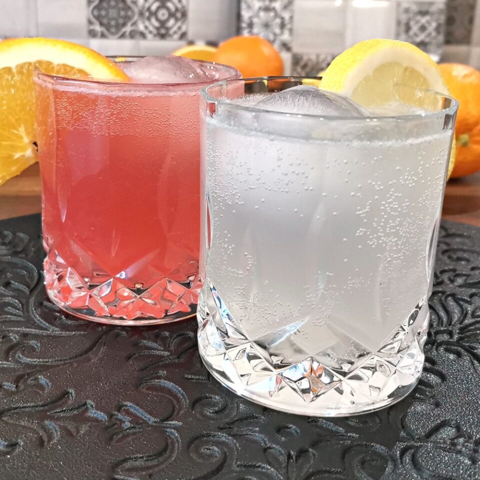 Gin Daisy Cocktail Recipe (Old and New) - Foodiosity