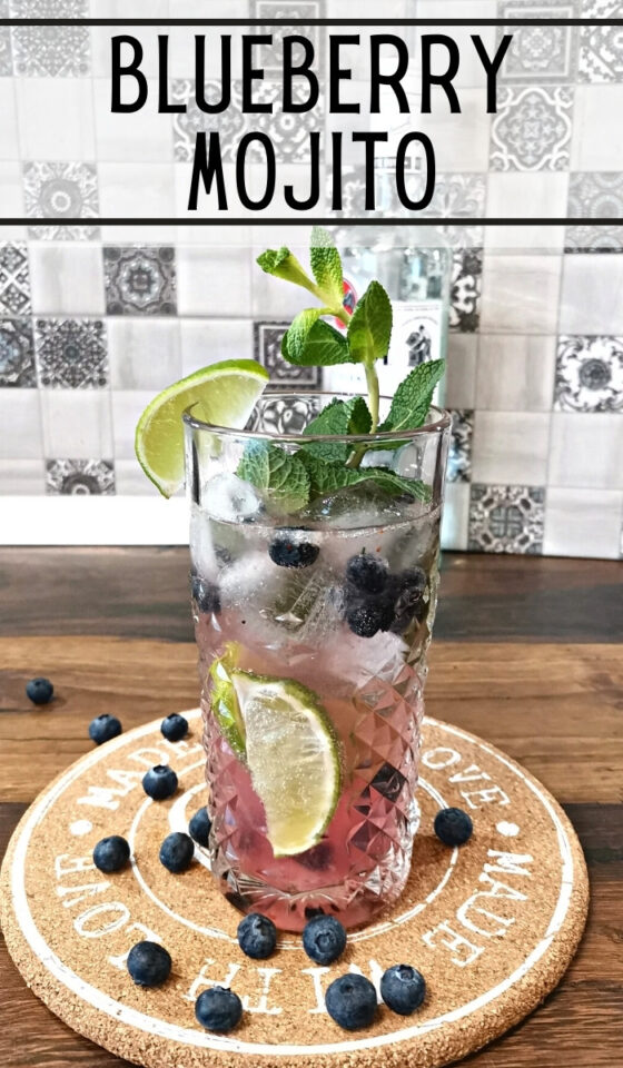 Blueberry Mojito Cocktail Recipe - Foodiosity