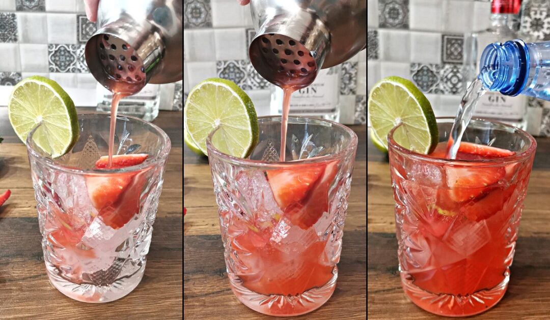 Strawberry Gin Smash Cocktail Recipe - Foodiosity