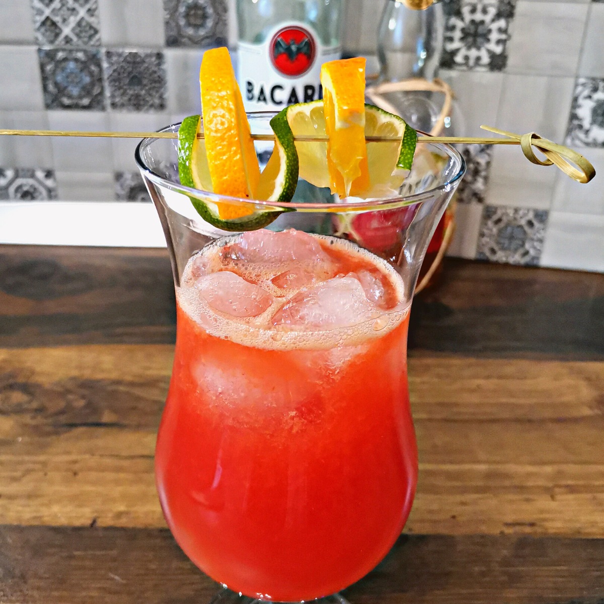 Rum Punch Cocktail Recipe - Foodiosity