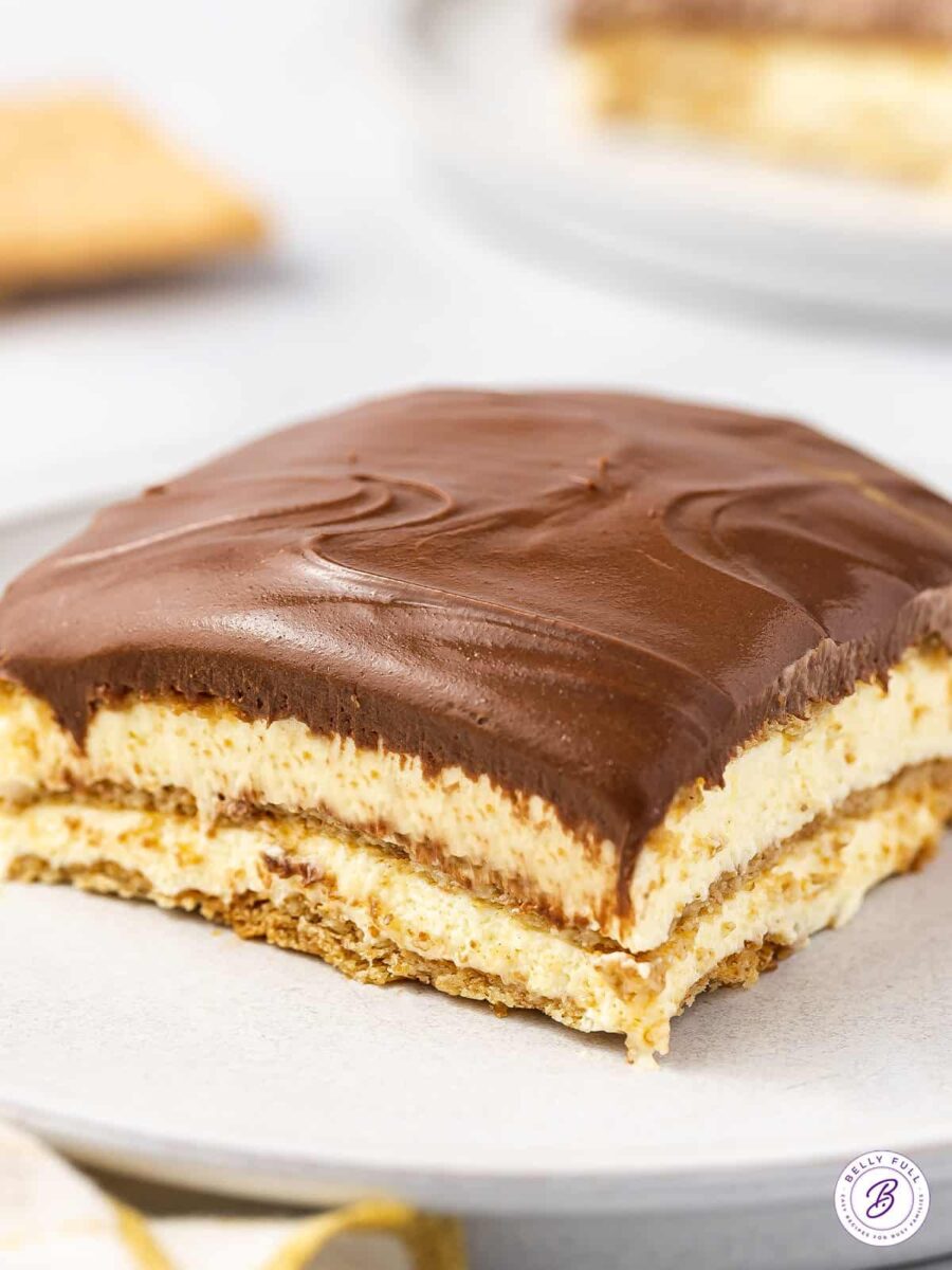 Chocolate Desserts - 57 Recipes (From Easy to Fancy) - Foodiosity