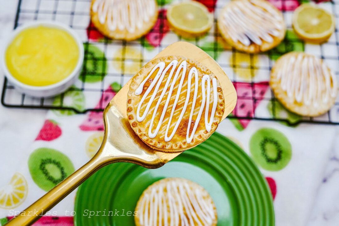 51 Lemon Desserts - Easy Recipes (Including No-Bake) - Foodiosity