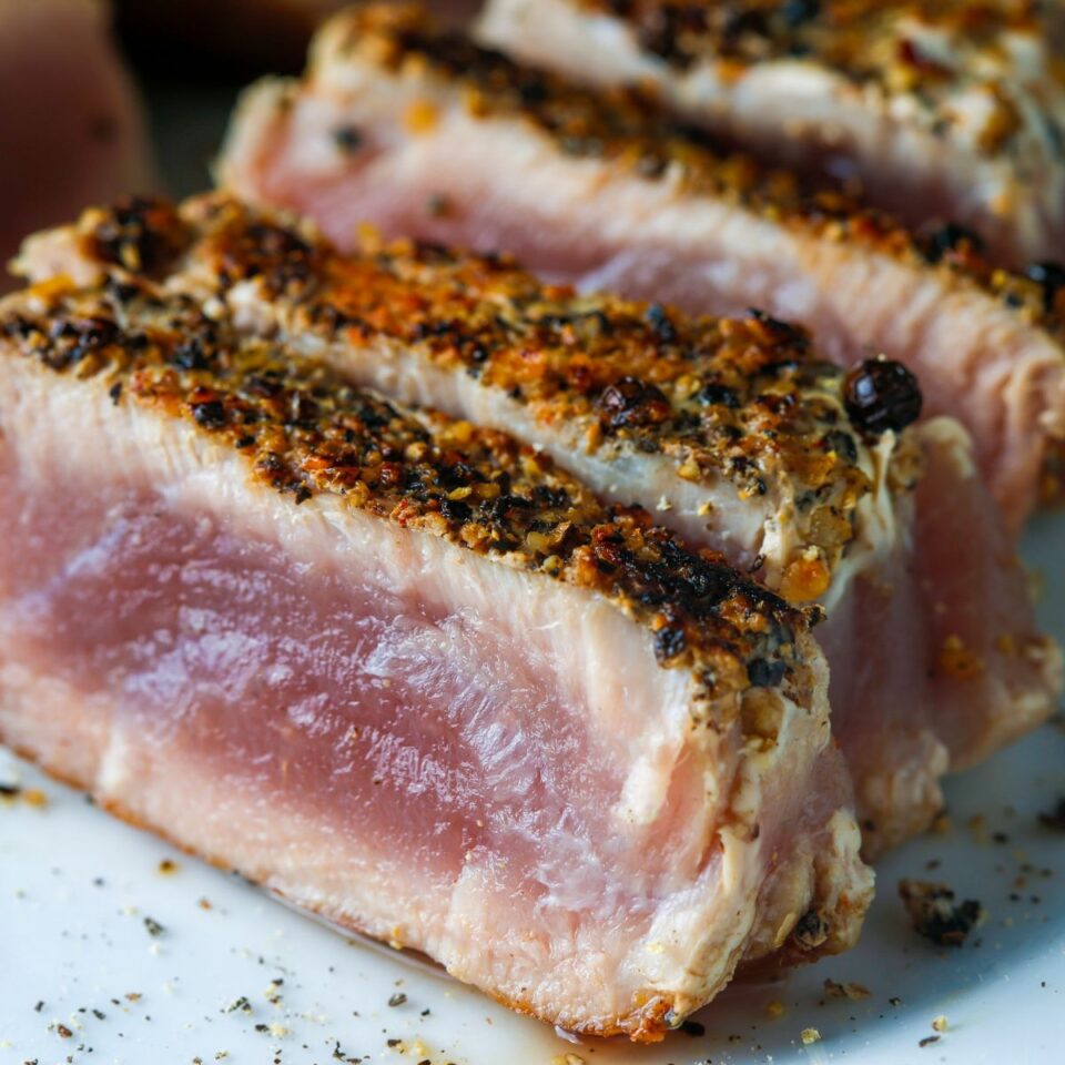24 Tuna Steak Recipes - Easy Ideas For Fresh & Frozen Tuna - Foodiosity