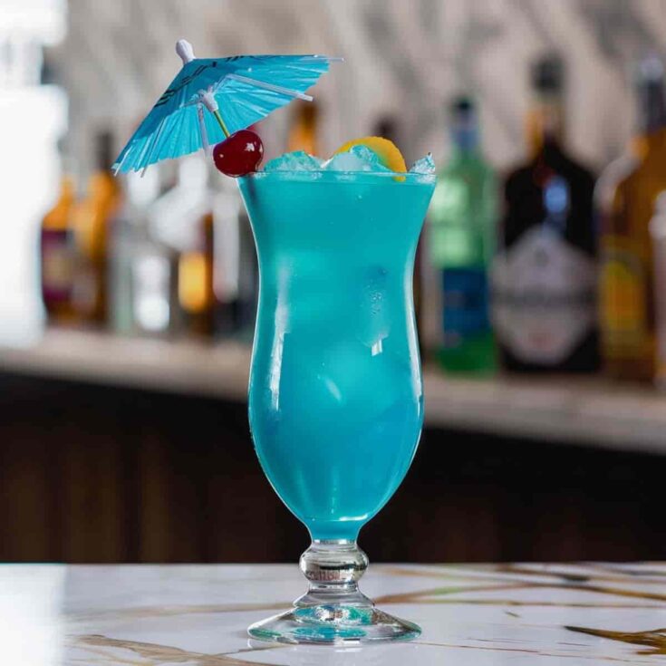 The Best Blue Lagoon Cocktail for Summer Nights - Foodiosity