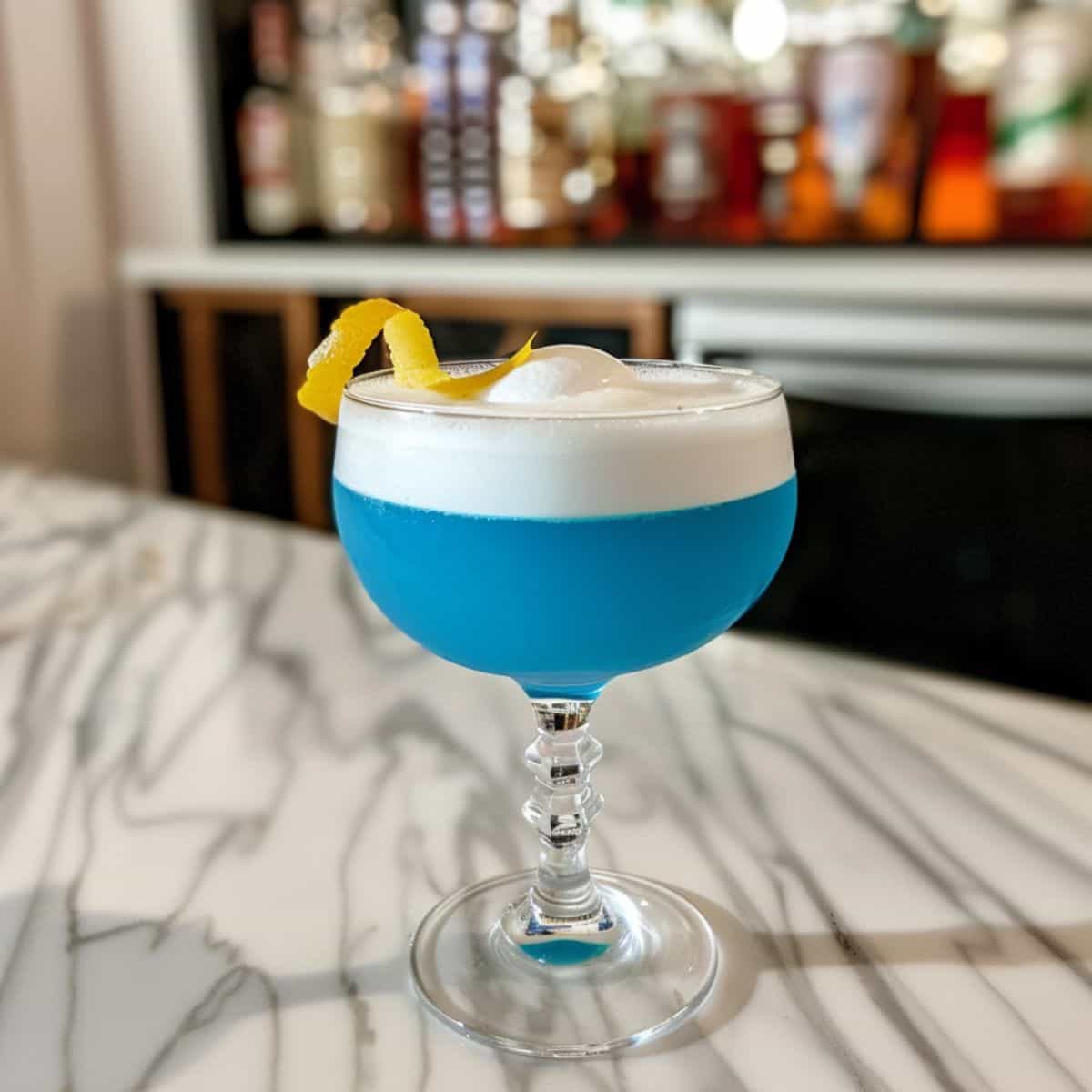 Blue Lady Cocktail Recipe - Foodiosity