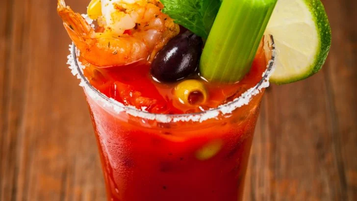 7 Shrimp Cocktail Recipes to Impress Your Guests - Foodiosity