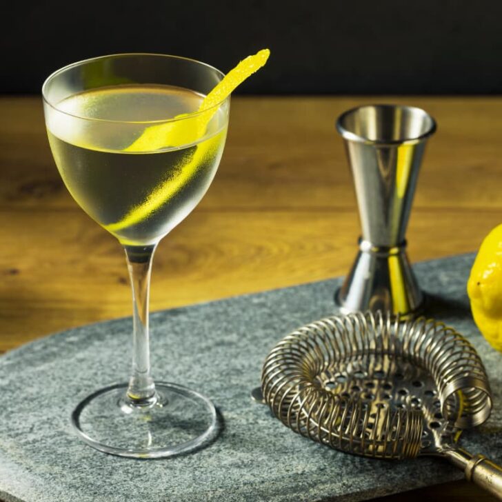 10 Prosecco Cocktail Recipes That Make Every Day a Celebration - Foodiosity