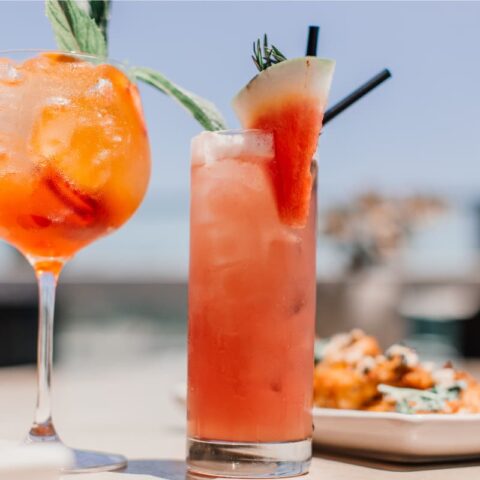 12 Crowd-Pleasing Summer Cocktail Pitcher Recipes for Easy Entertaining ...