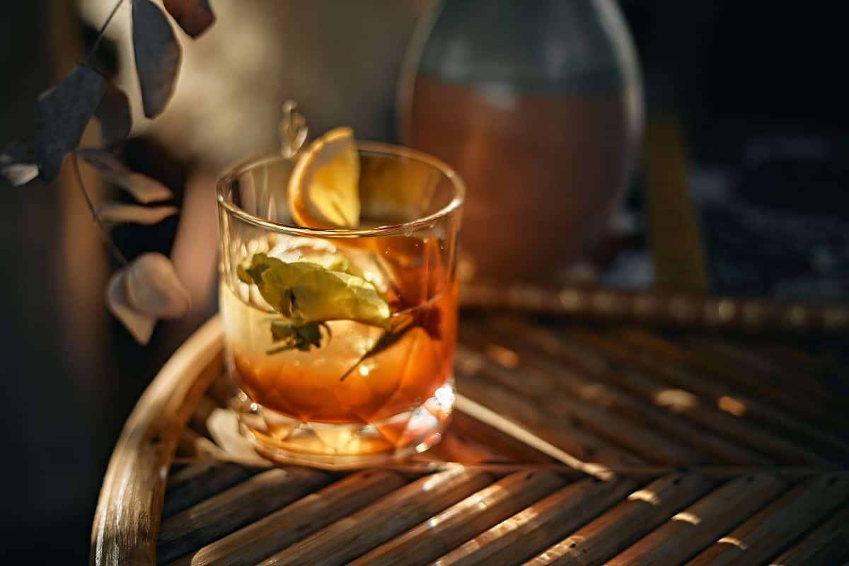 10 Crowd-Pleasing Whiskey Long Drink Recipes for Effortless ...