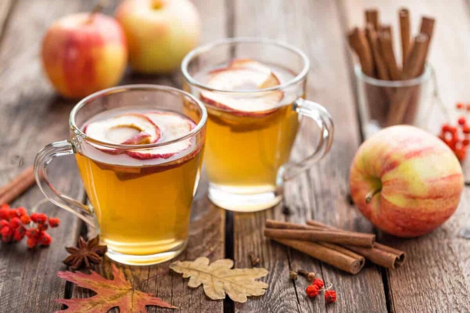 12 Apple Drinks for Fall Perfect for Any Gathering - Foodiosity