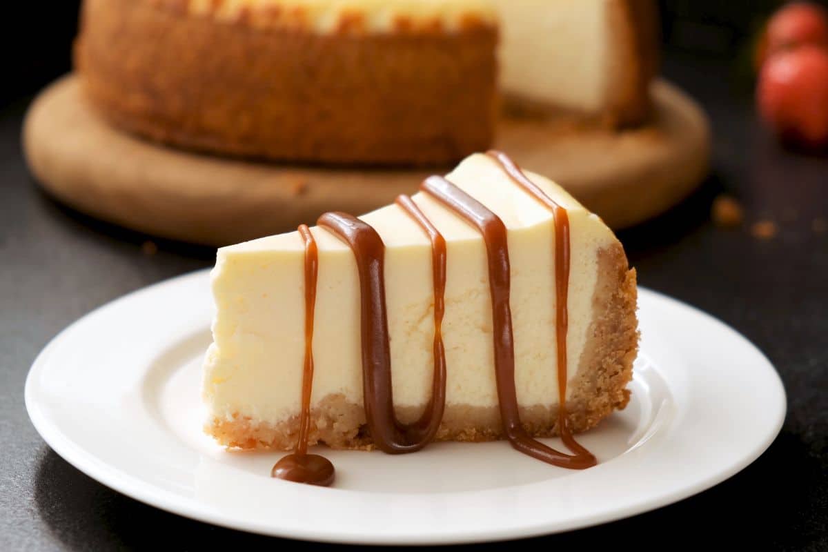 10 Cozy Fall Cheesecake Recipes for Autumn Desserts - Foodiosity