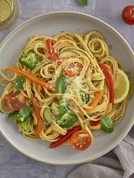 15 Christmas Eve Dinner Recipes to Celebrate the Season - Foodiosity