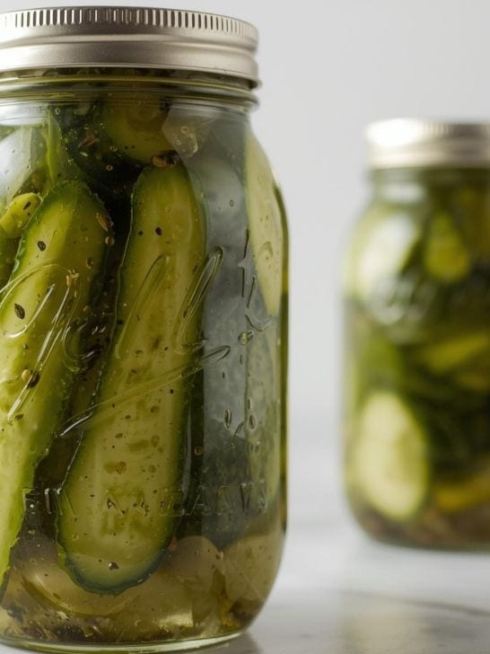 10 Easy Christmas Pickle Recipe Everyone Will Love - Foodiosity
