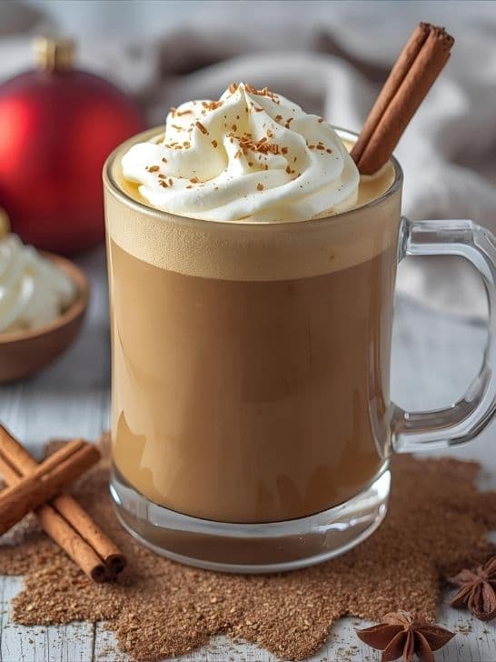 10 Christmas Coffee Recipes for a Cozy Holiday Sip - Foodiosity