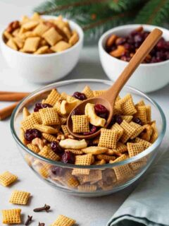 12 Festive Christmas Chex Mix Recipes Everyone Will Love - Foodiosity