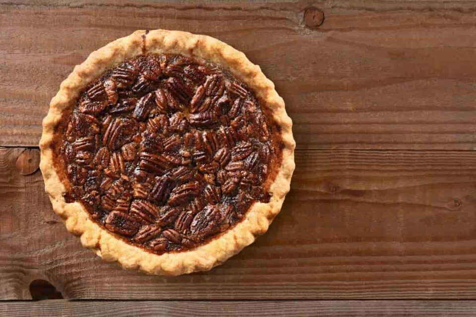 10 Winter Pie Recipes to Sweeten Cold Days - Foodiosity
