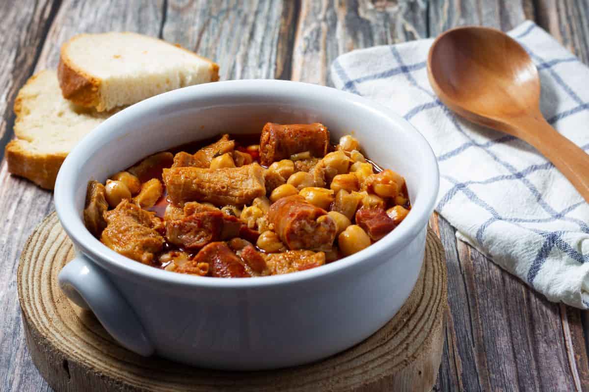 15 Best Winter Recipes Everyone Will Crave This Season - Foodiosity