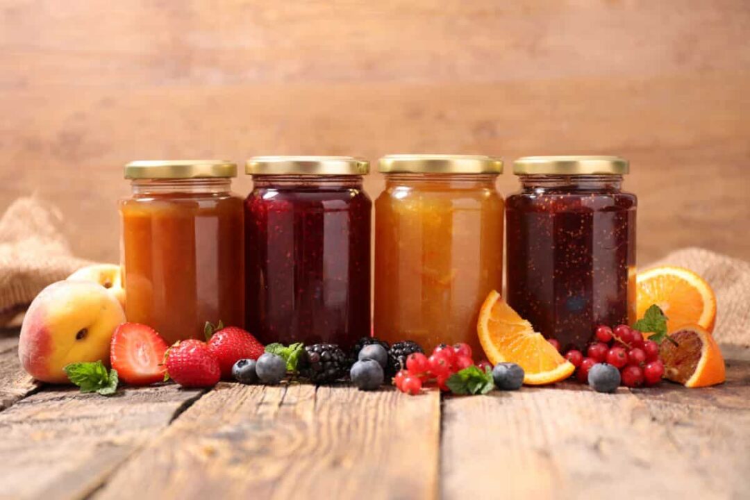 10 Delicious Christmas Jam Recipes Filled With Warm Holiday Flavors ...