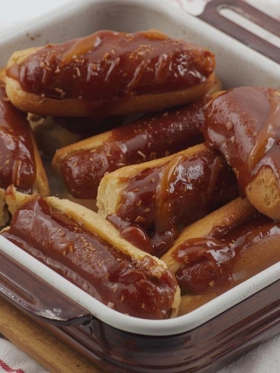 10 Crowd-Pleasing Recipes for Cocktail Hot Dogs for Parties - Foodiosity