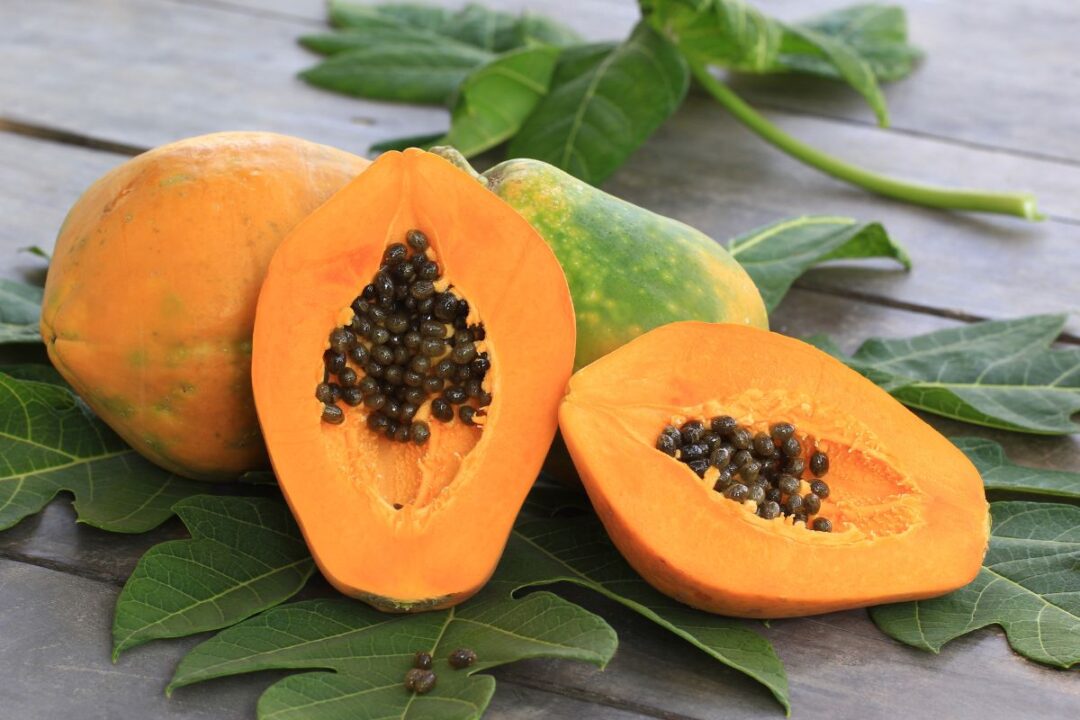 When Is a Papaya Ripe and Ready to Eat - Foodiosity