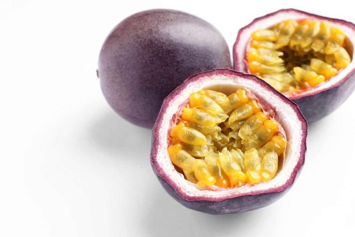 When Is Passion Fruit in Season? Best Times for Peak Flavor - Foodiosity