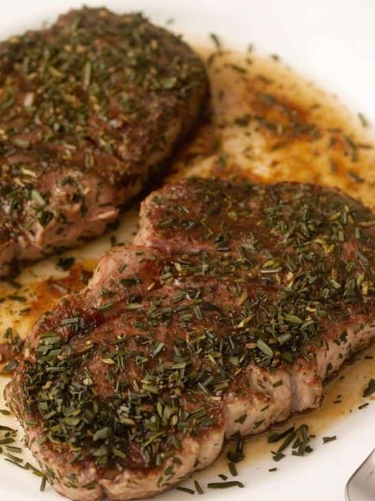 10 Valentine's Dinner Steak Ideas for a Romantic Night In - Foodiosity