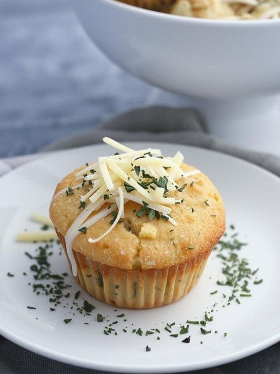 10 Easy Winter Muffin Recipes Everyone Will Love - Foodiosity