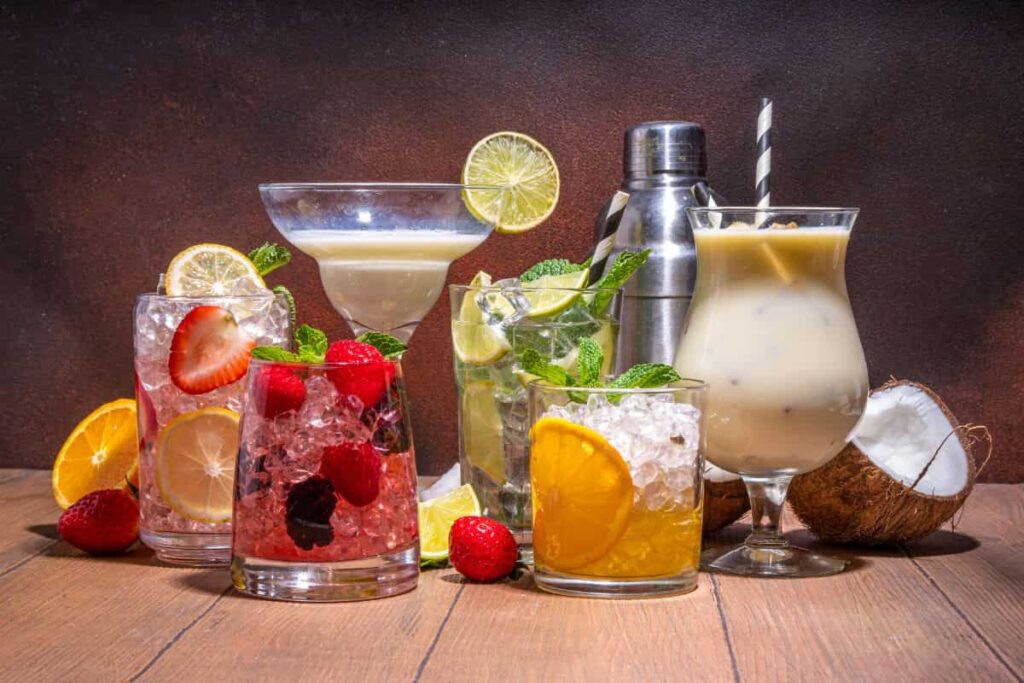 10 Mocktail Ideas That Look Fancy but Are Easy to Make - Foodiosity