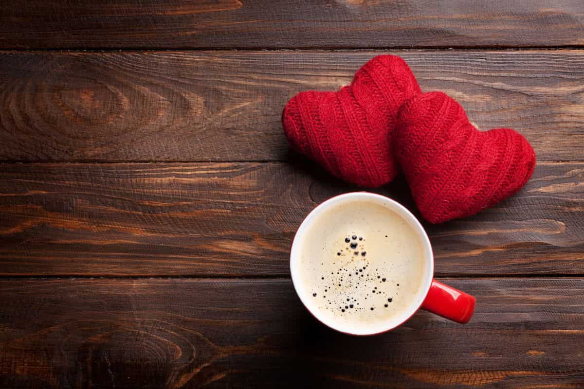 10 Valentines Coffee Drinks to Sip and Celebrate Love - Foodiosity
