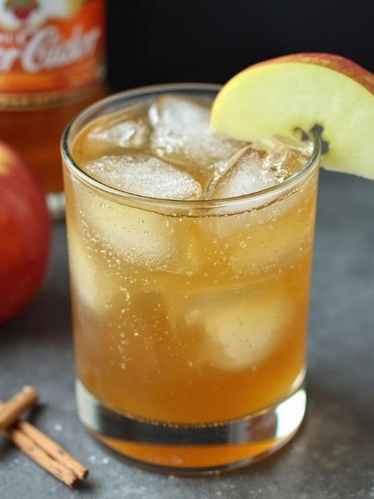 15 Fall Mocktail Ideas That Taste Like Autumn in a Glass - Foodiosity
