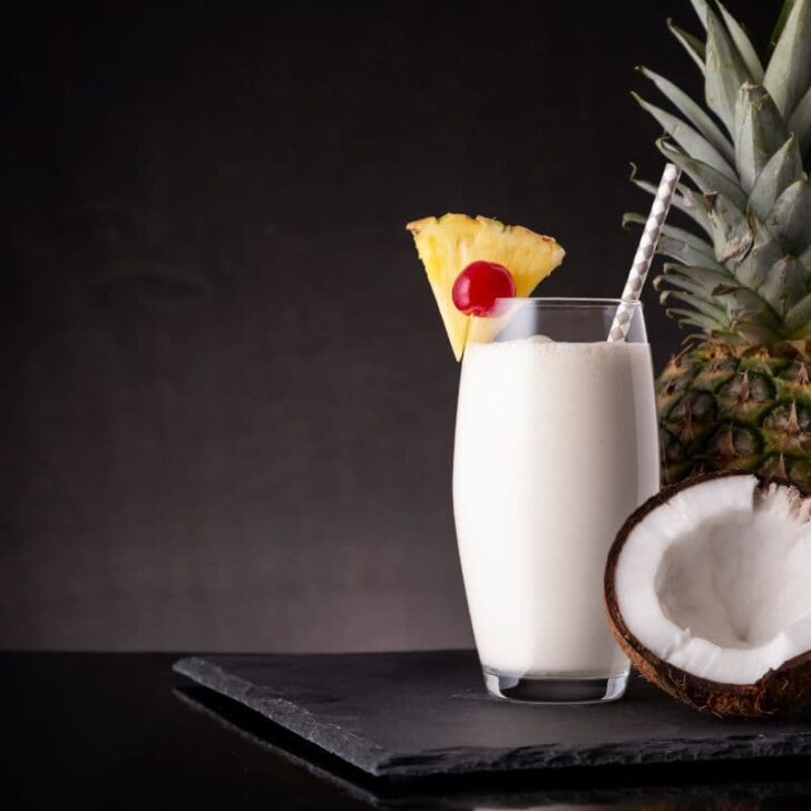 10 Pink Lady Cocktail Recipe Ideas With Vintage Glam Vibes - Foodiosity
