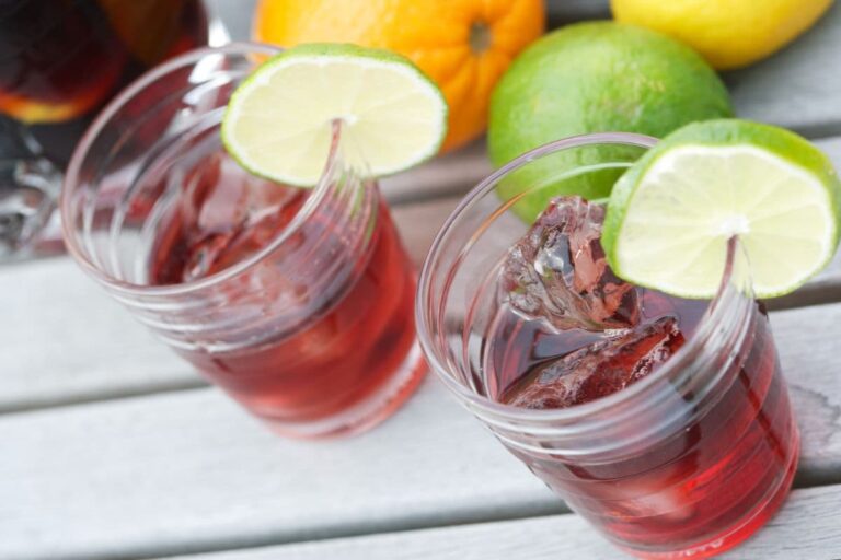 10 Easy 3-Ingredient Mocktails Anyone Can Make at Home - Foodiosity